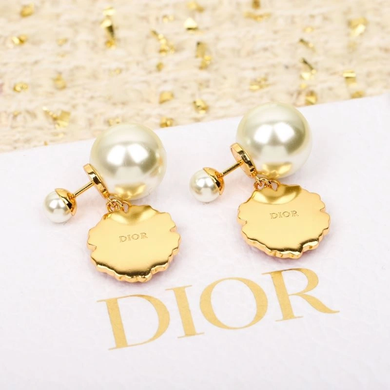 Reasonably priced Christian Dior Earrings