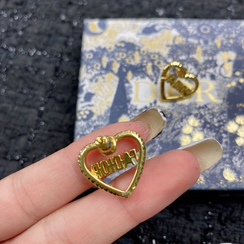 Low-cost Christian Dior Earrings