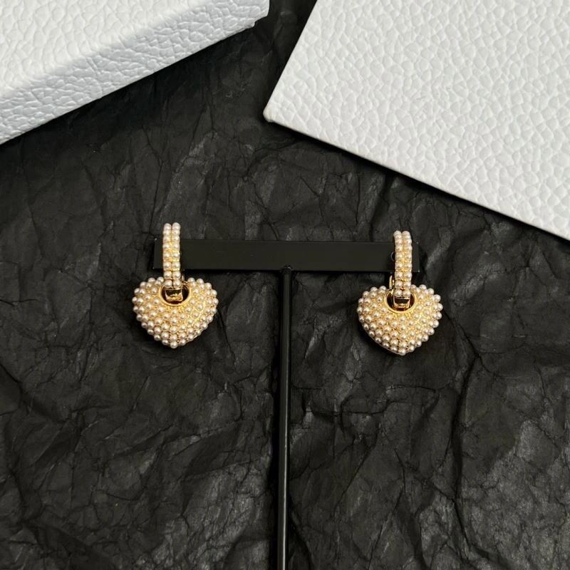 Inexpensive Christian Dior Earrings