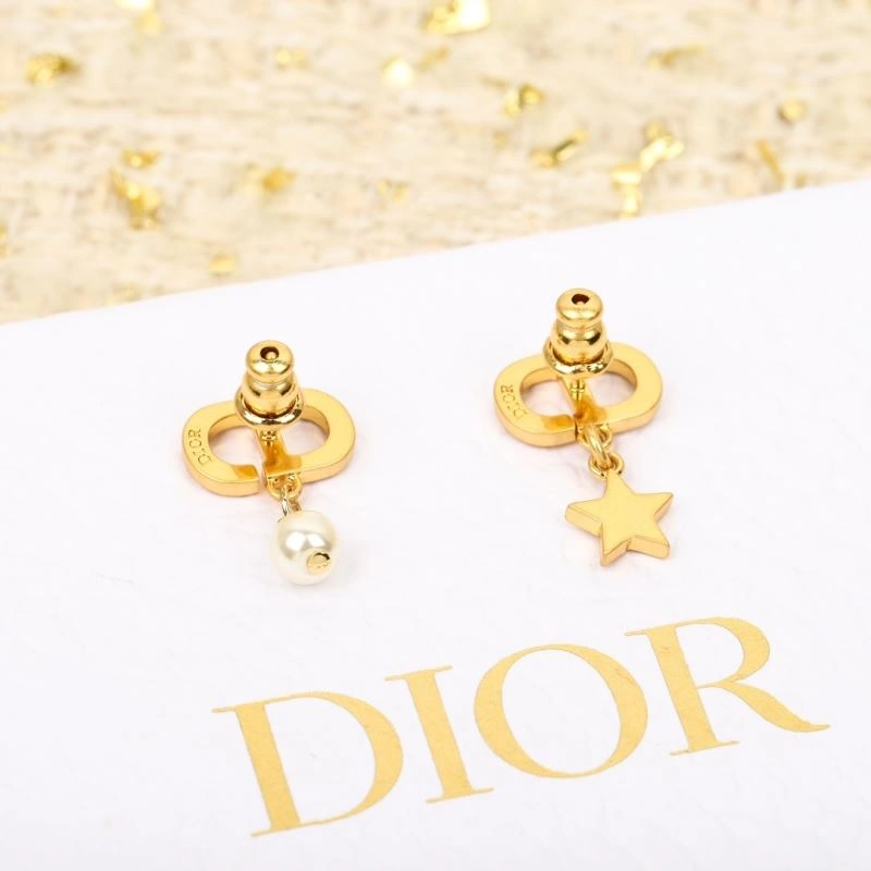 Inexpensive Christian Dior Earrings