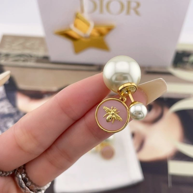 High accuracy Christian Dior Earrings