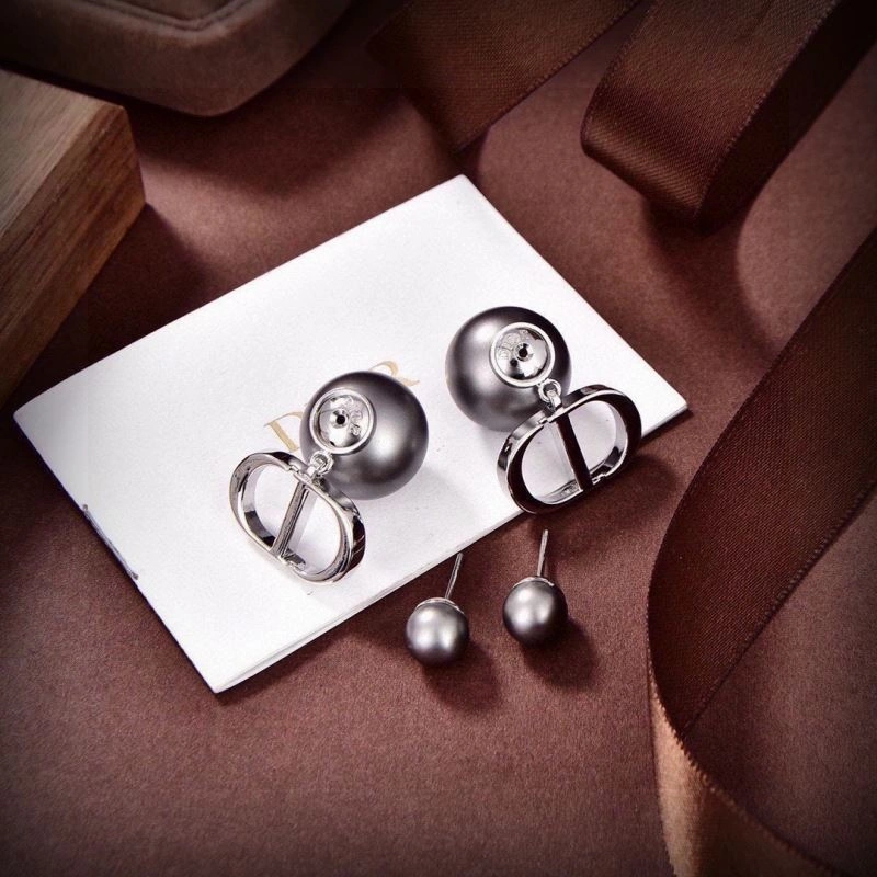 Brand-original Christian Dior Earrings