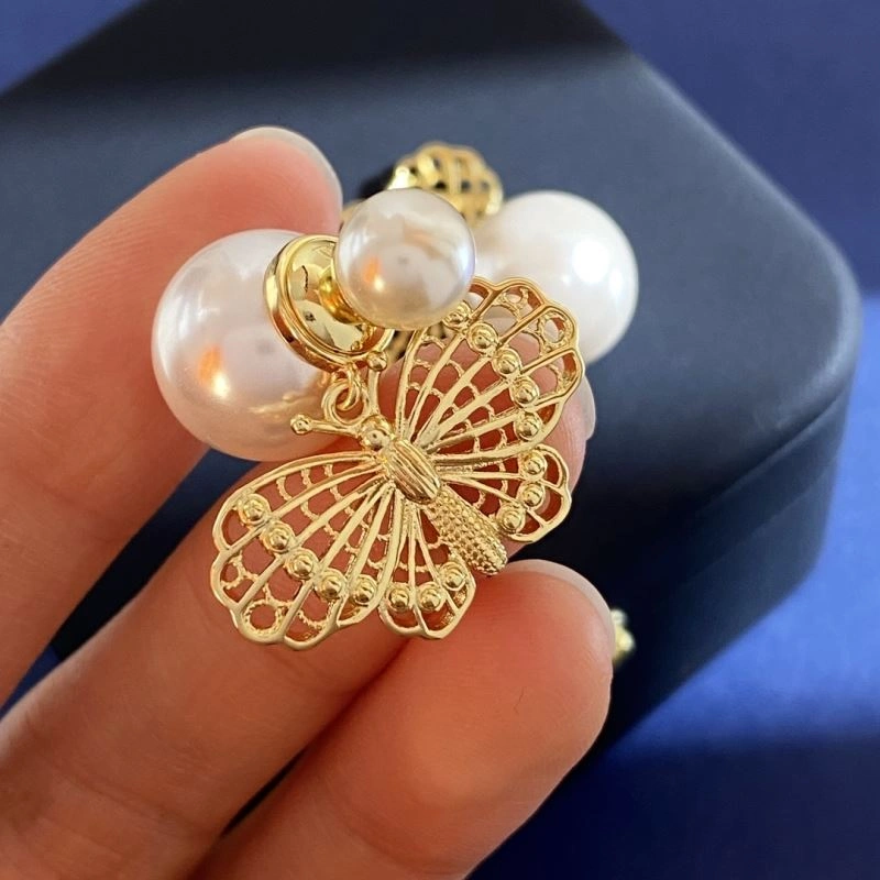 Discounted Christian Dior Earrings