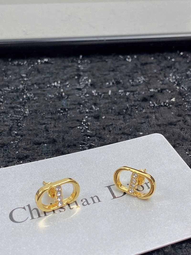 Legit Christian Dior Earrings