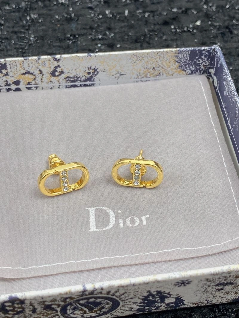Legit Christian Dior Earrings