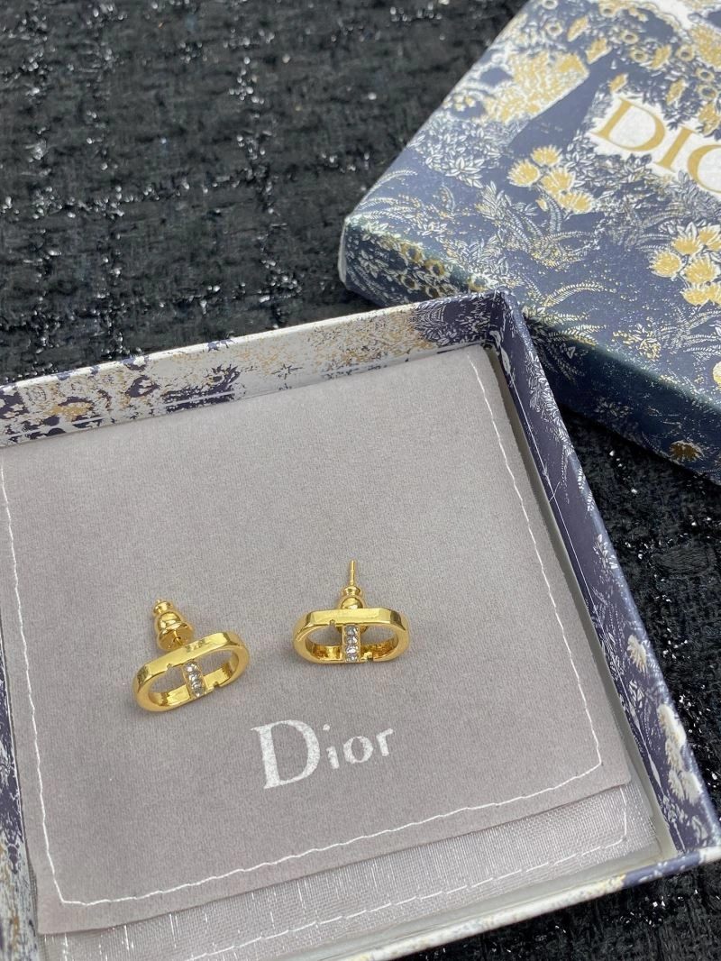 Legit Christian Dior Earrings