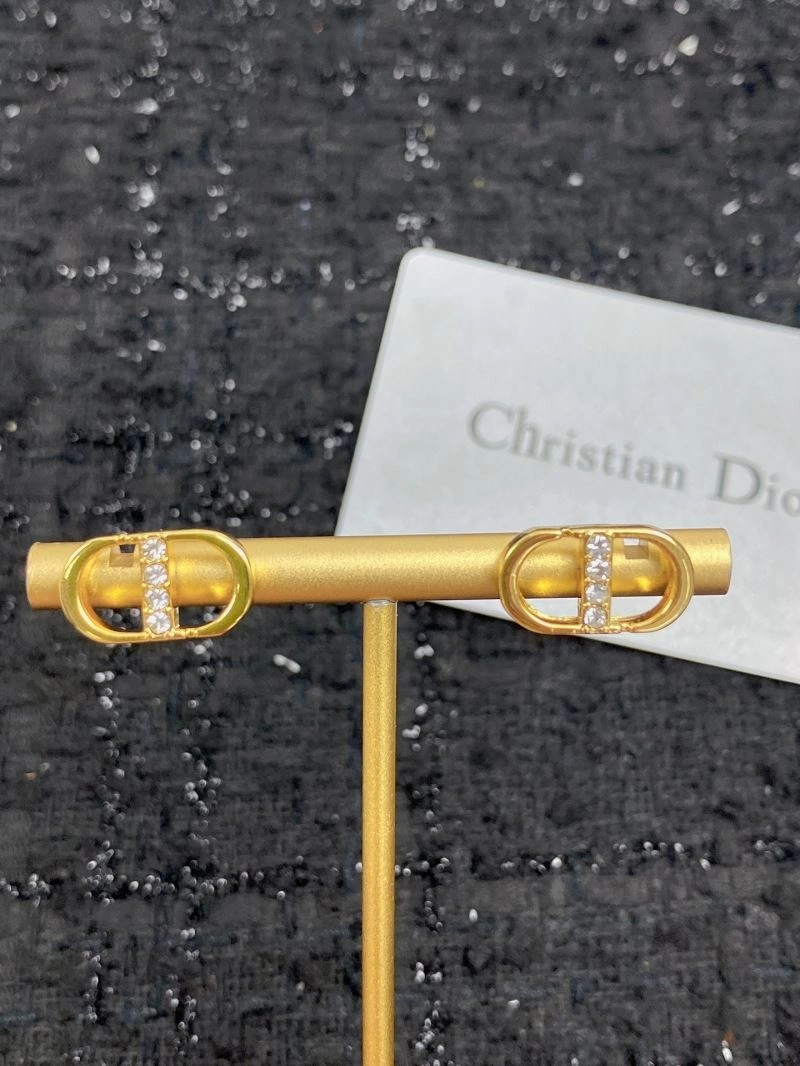 Legit Christian Dior Earrings