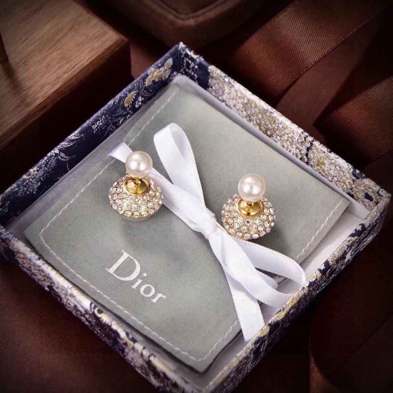 Discounted Christian Dior Earrings