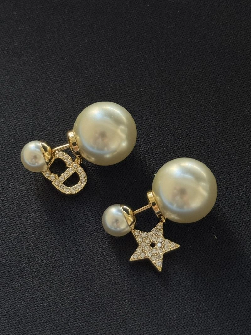 High fidelity Christian Dior Earrings