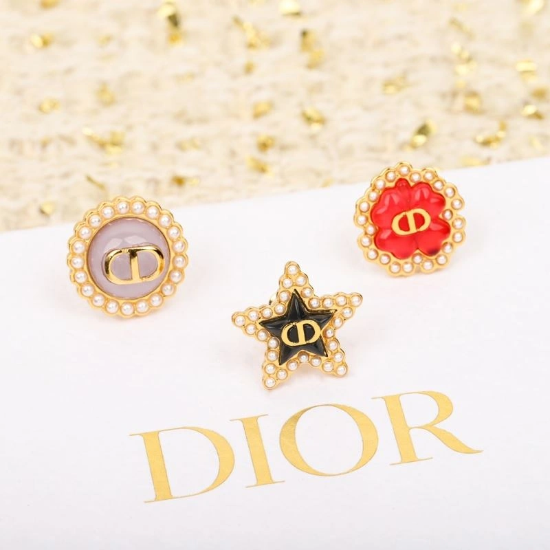 Legit Christian Dior Earrings