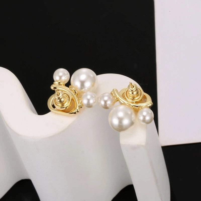 Discounted Christian Dior Earrings