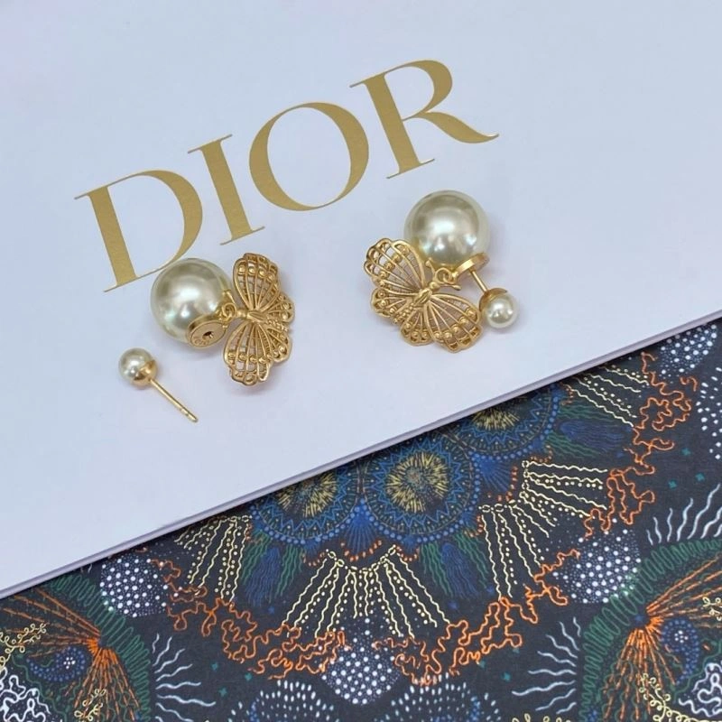 Low-cost Christian Dior Earrings