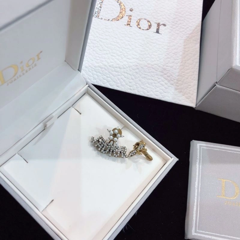 Bargain Christian Dior Earrings