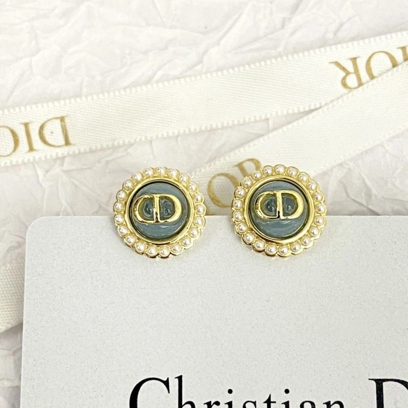 Legit Christian Dior Earrings
