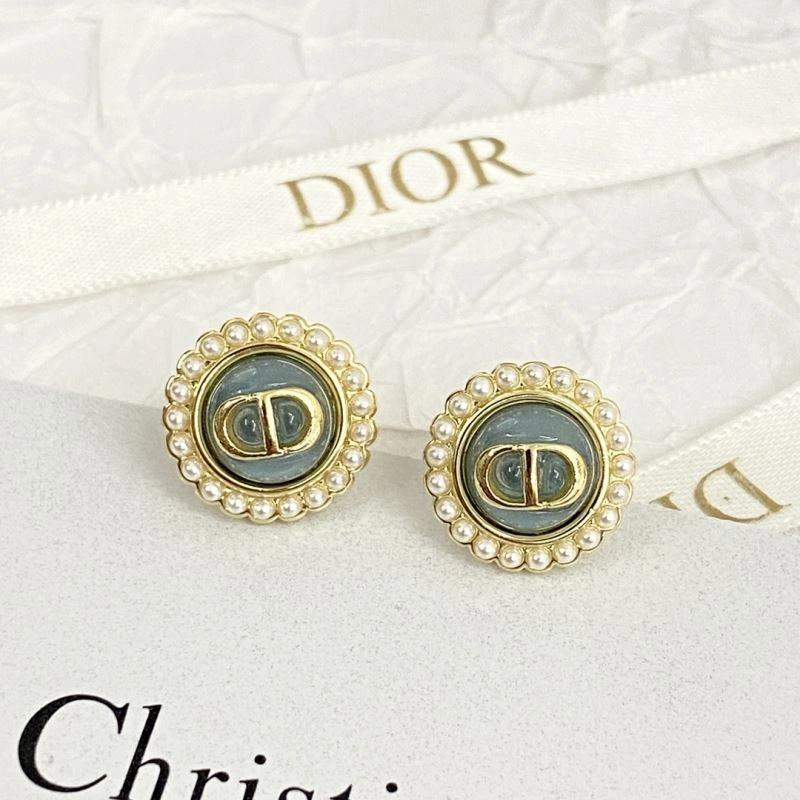 Legit Christian Dior Earrings