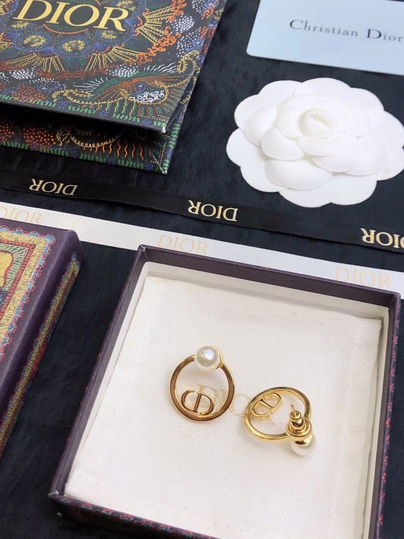 Economical Christian Dior Earrings