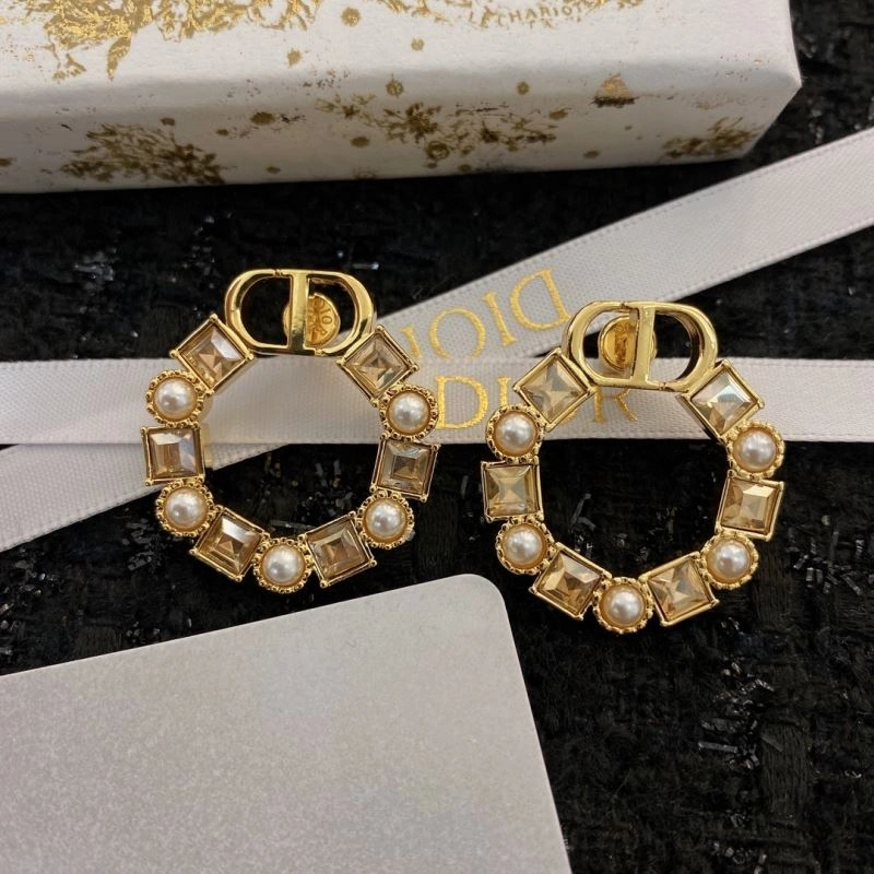 Cut-rate Christian Dior Earrings