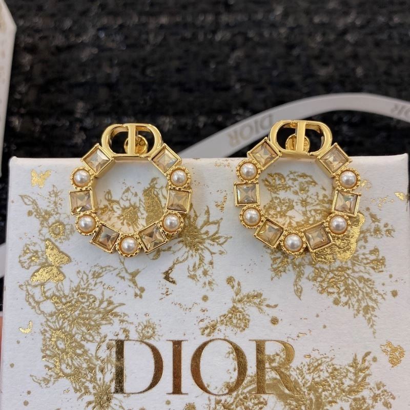 Cut-rate Christian Dior Earrings