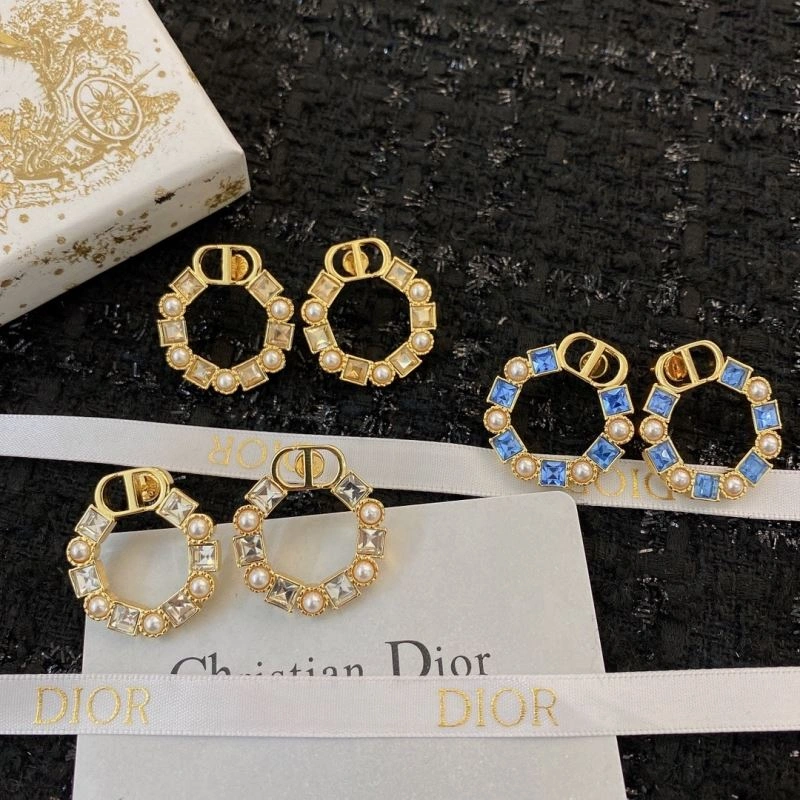 Cut-rate Christian Dior Earrings