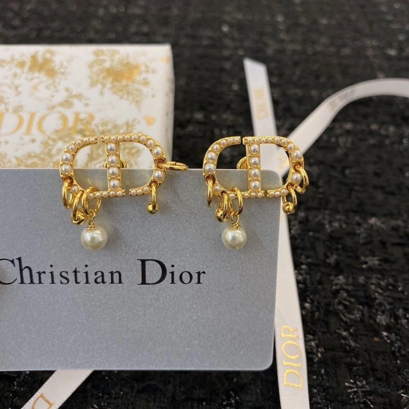 Indistinguishable Christian Dior Earrings