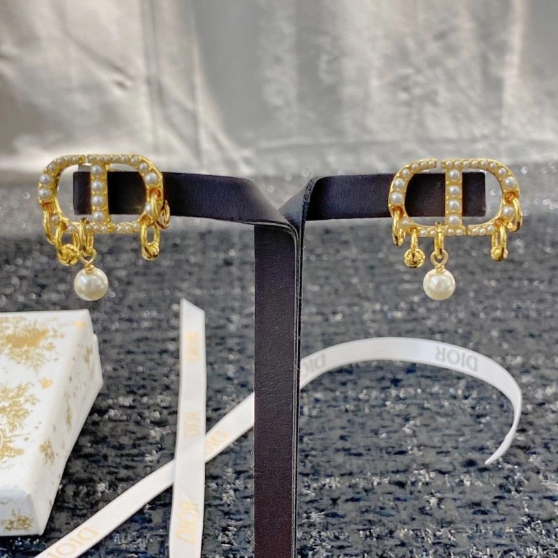 Indistinguishable Christian Dior Earrings