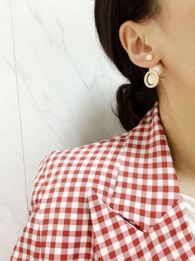 Value-priced Christian Dior Earrings