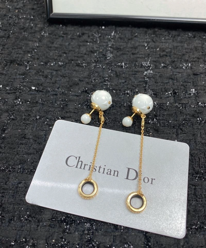 Low-cost Christian Dior Earrings