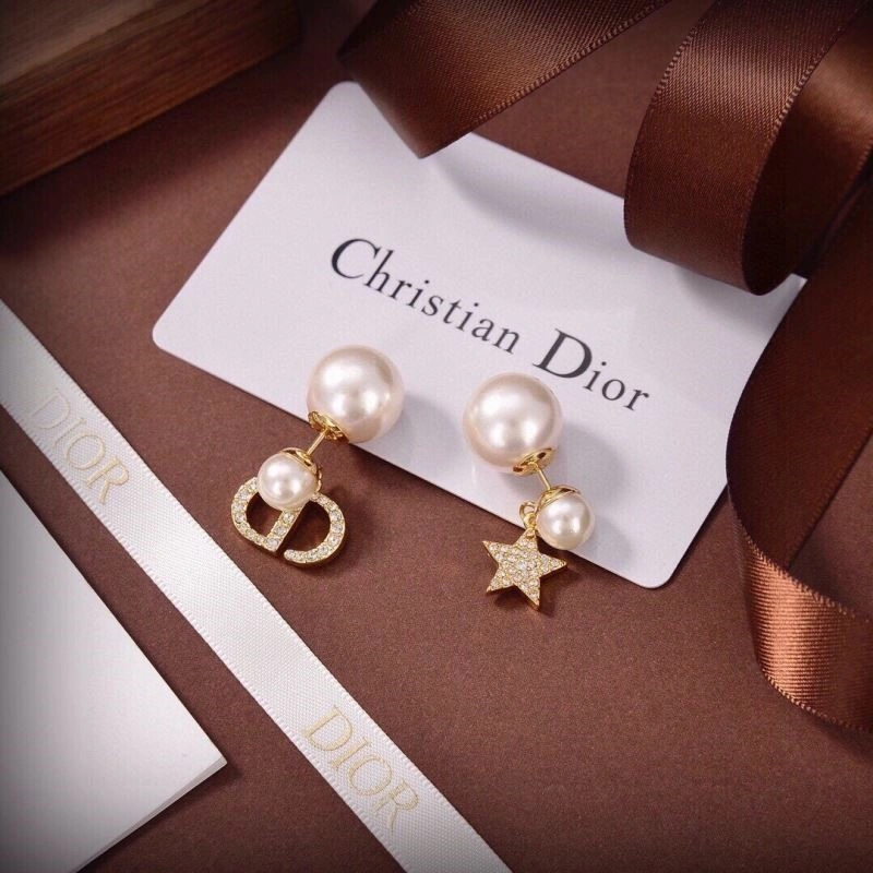 Discounted Christian Dior Earrings