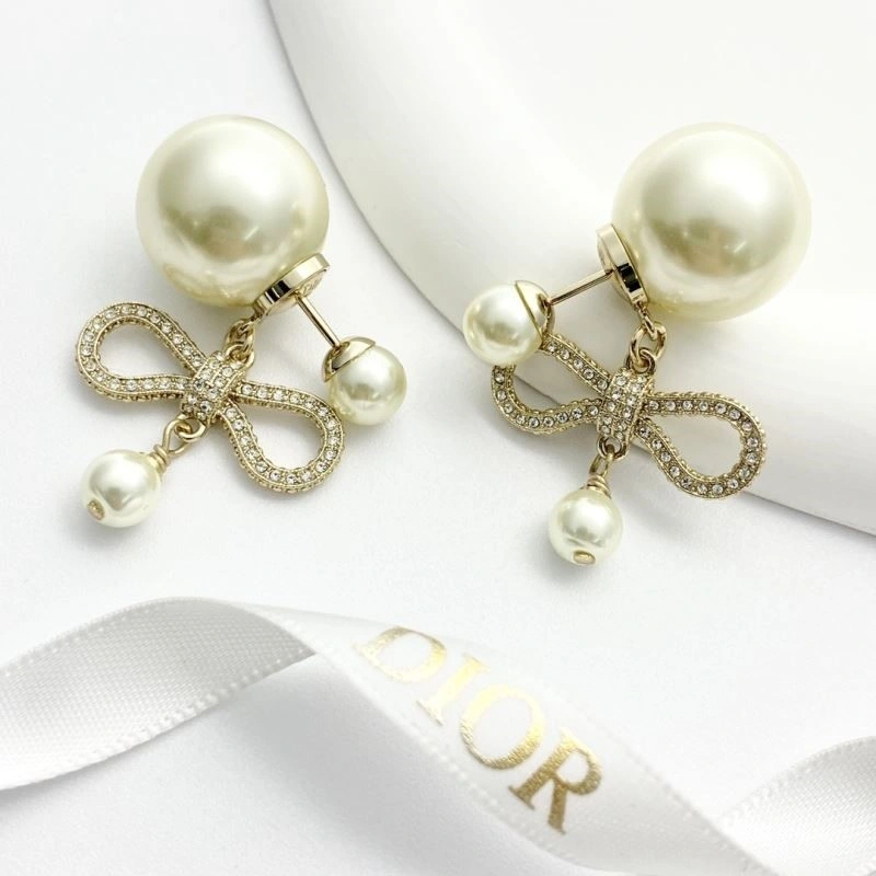 Value-priced Christian Dior Earrings