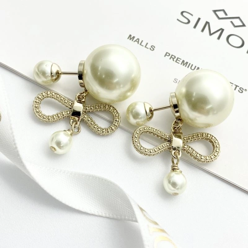 Value-priced Christian Dior Earrings
