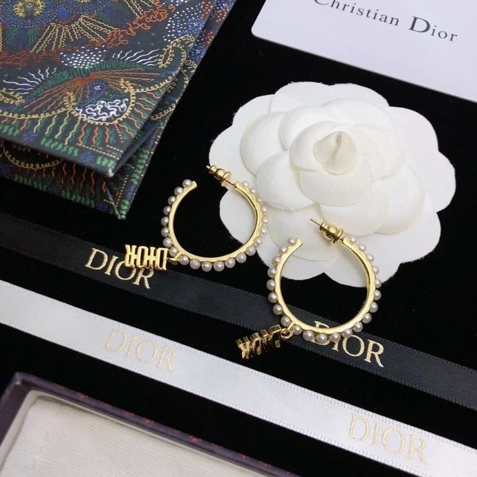 Indistinguishable Christian Dior Earrings