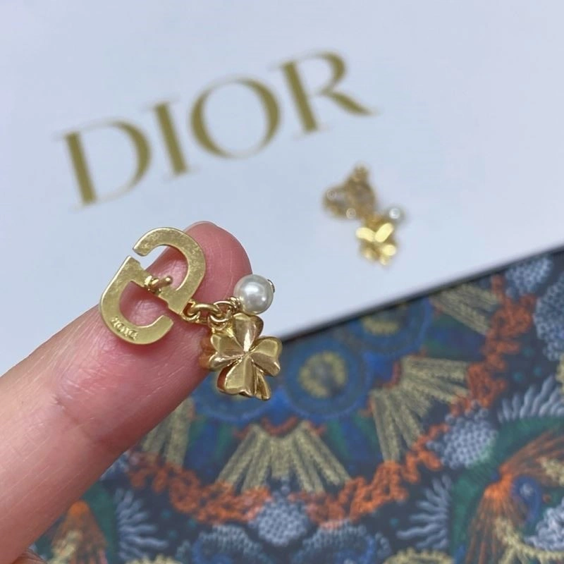 Economical Christian Dior Earrings