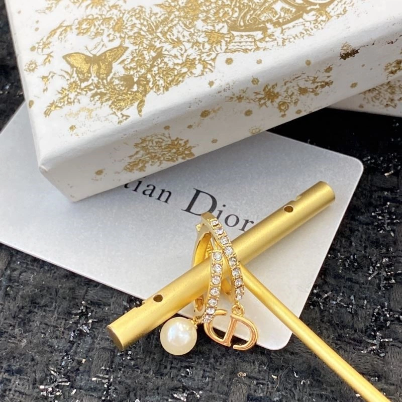 Value-priced Christian Dior Earrings