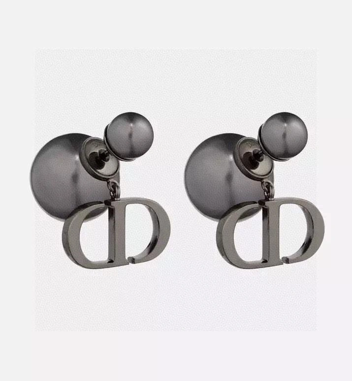 Reasonably priced Christian Dior Earrings