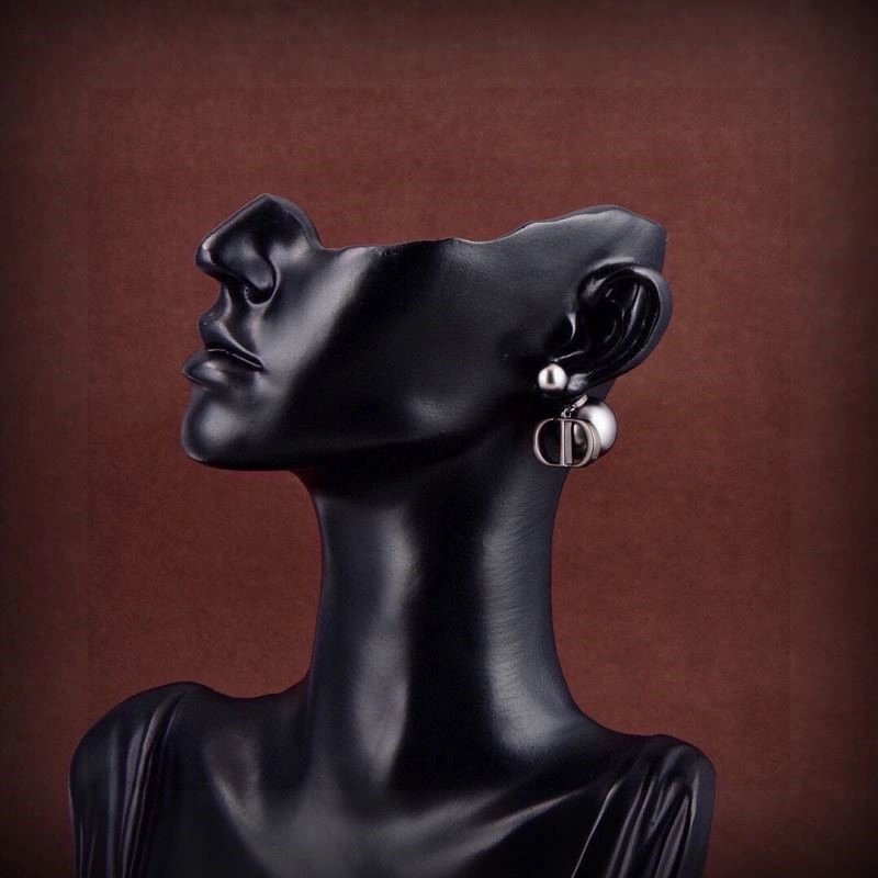 Reasonably priced Christian Dior Earrings