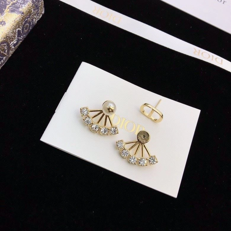 Value-priced Christian Dior Earrings
