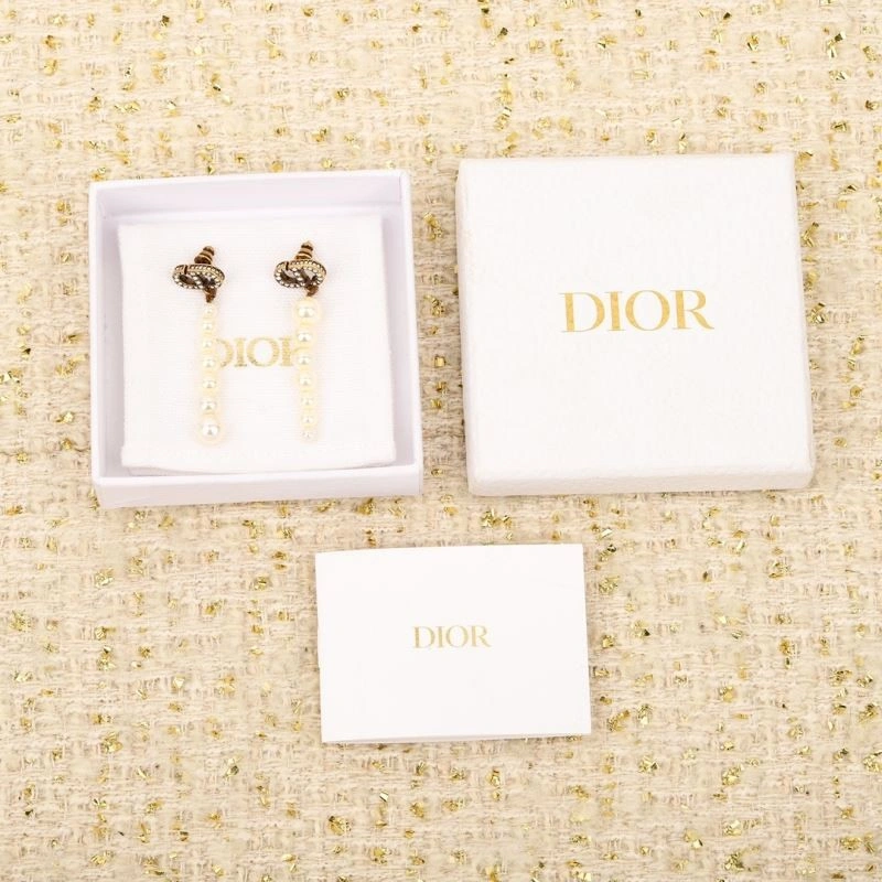 Inexpensive Christian Dior Earrings