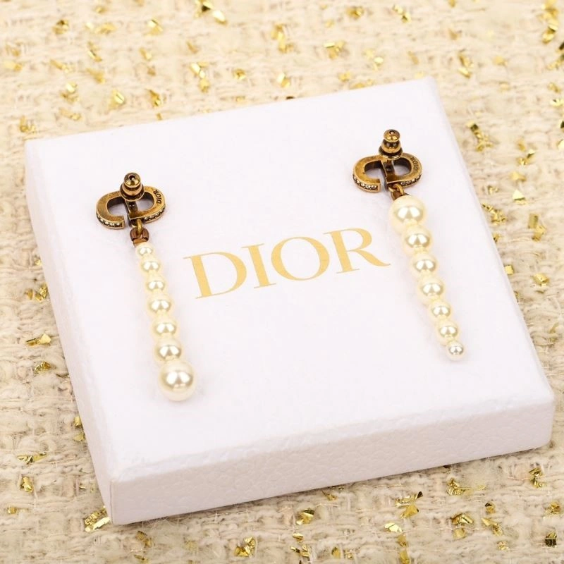 Inexpensive Christian Dior Earrings