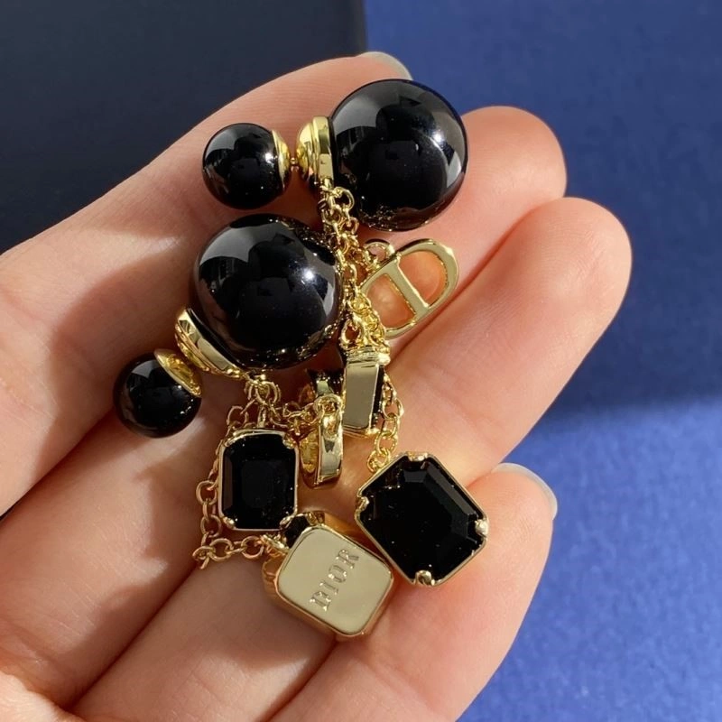 Economical Christian Dior Earrings