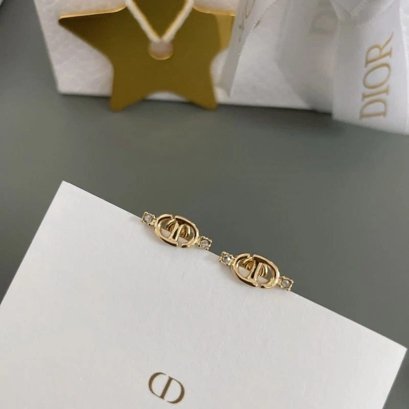 Bargain Christian Dior Earrings