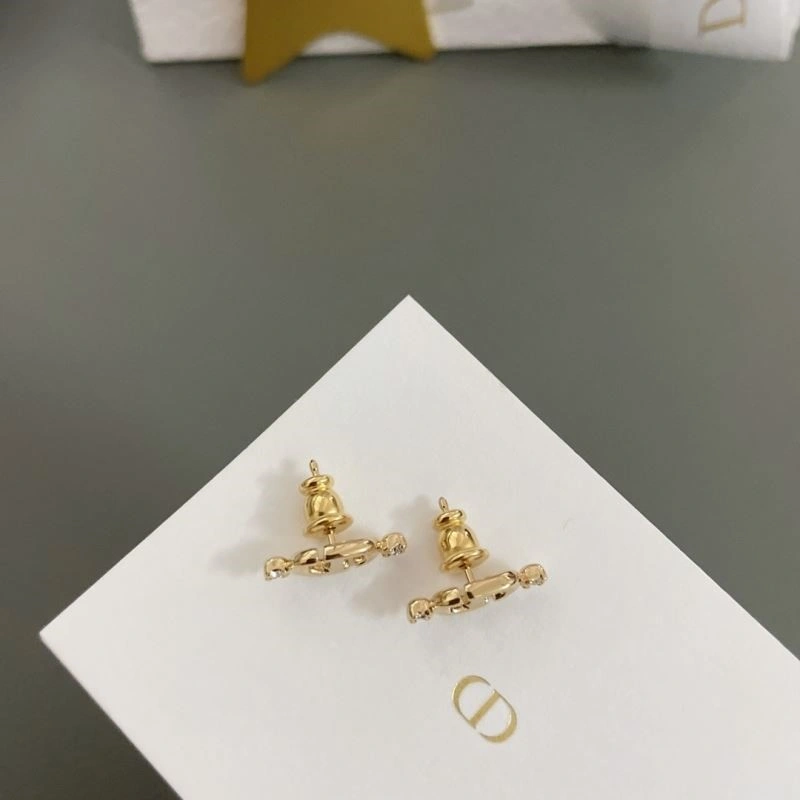 Bargain Christian Dior Earrings