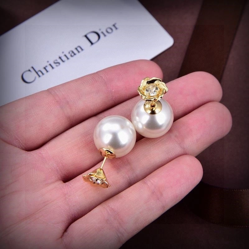 Inexpensive Christian Dior Earrings