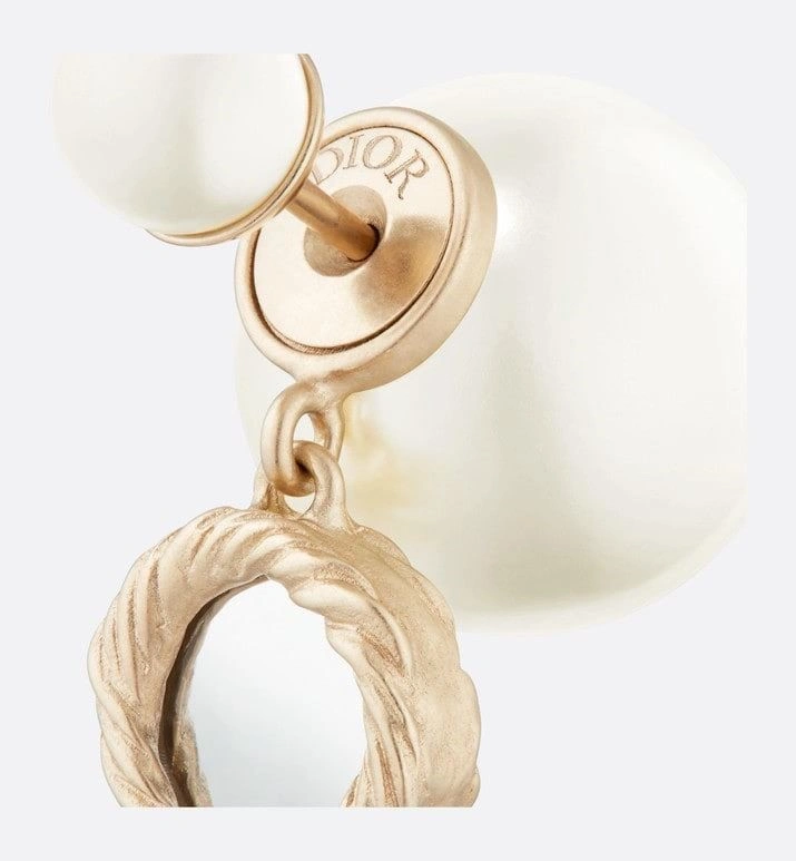 High fidelity Christian Dior Earrings