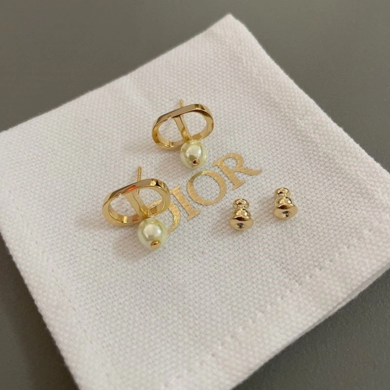 Value-priced Christian Dior Earrings