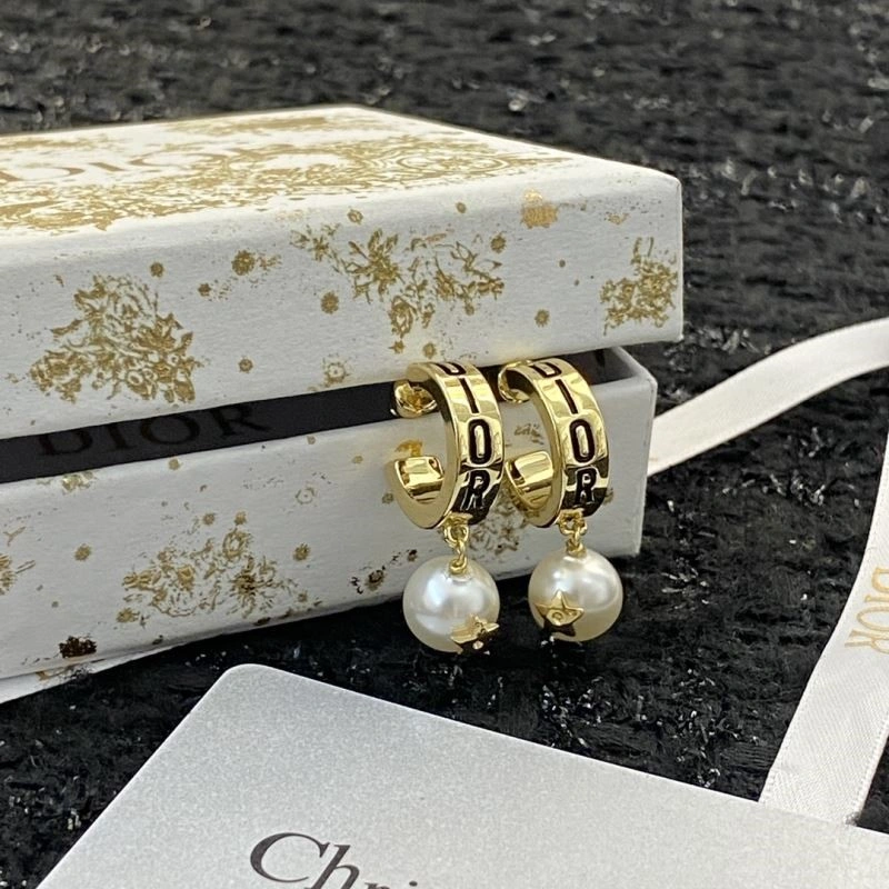 Indistinguishable Christian Dior Earrings
