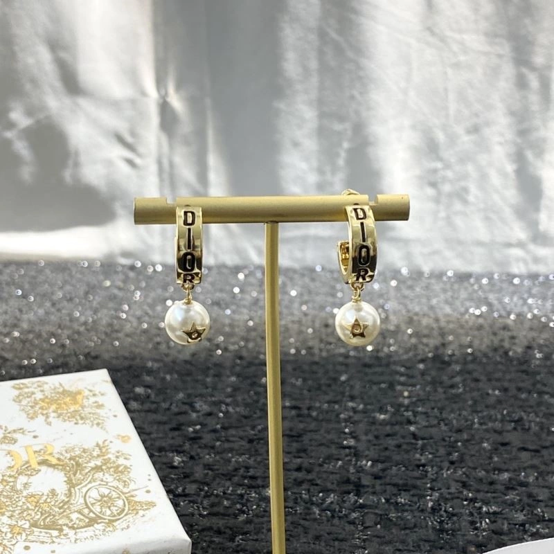 Indistinguishable Christian Dior Earrings