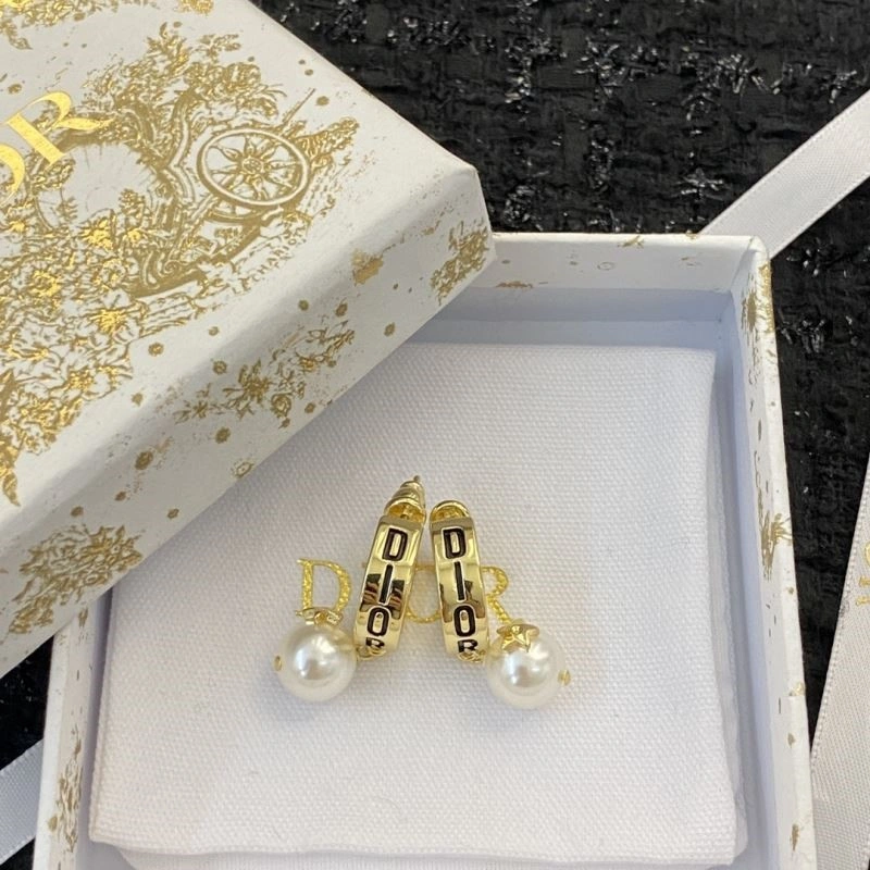 Indistinguishable Christian Dior Earrings