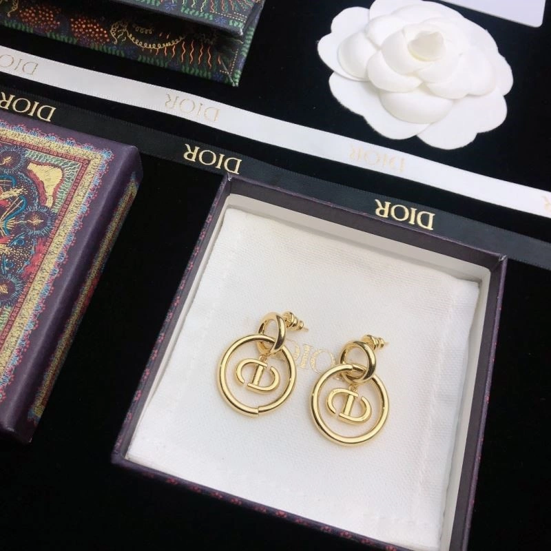 High fidelity Christian Dior Earrings