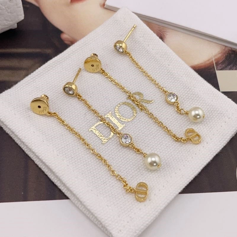 Inexpensive Christian Dior Earrings