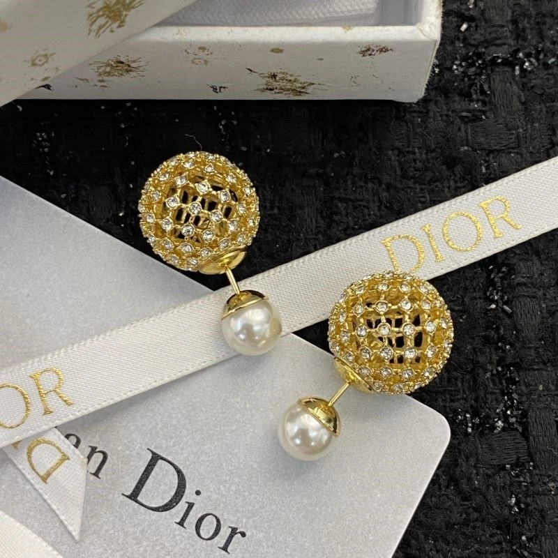 Reasonably priced Christian Dior Earrings